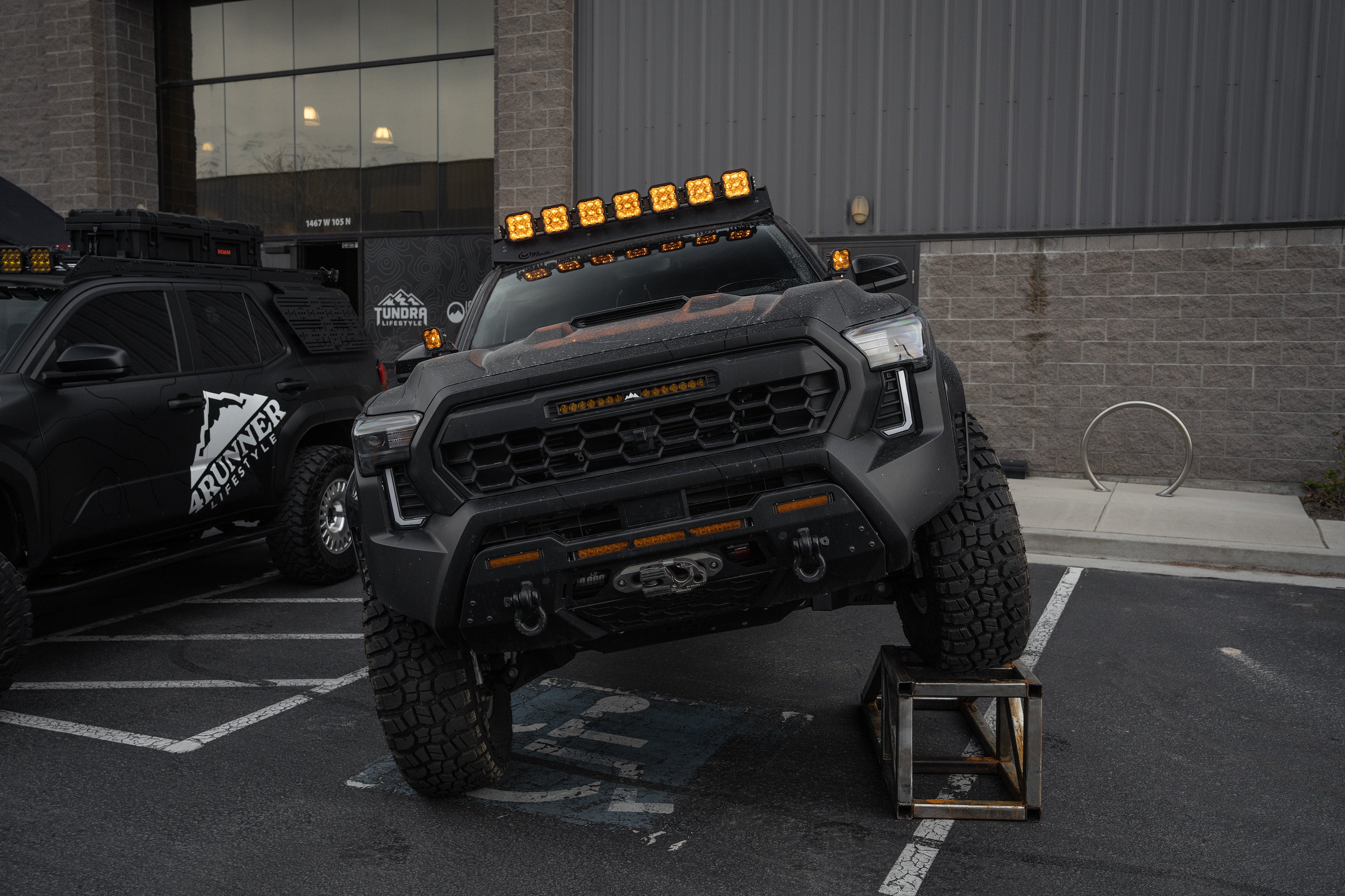 Tacoma Lifestyle Rogue Light Bar Grille For Tacoma (2024-Current)